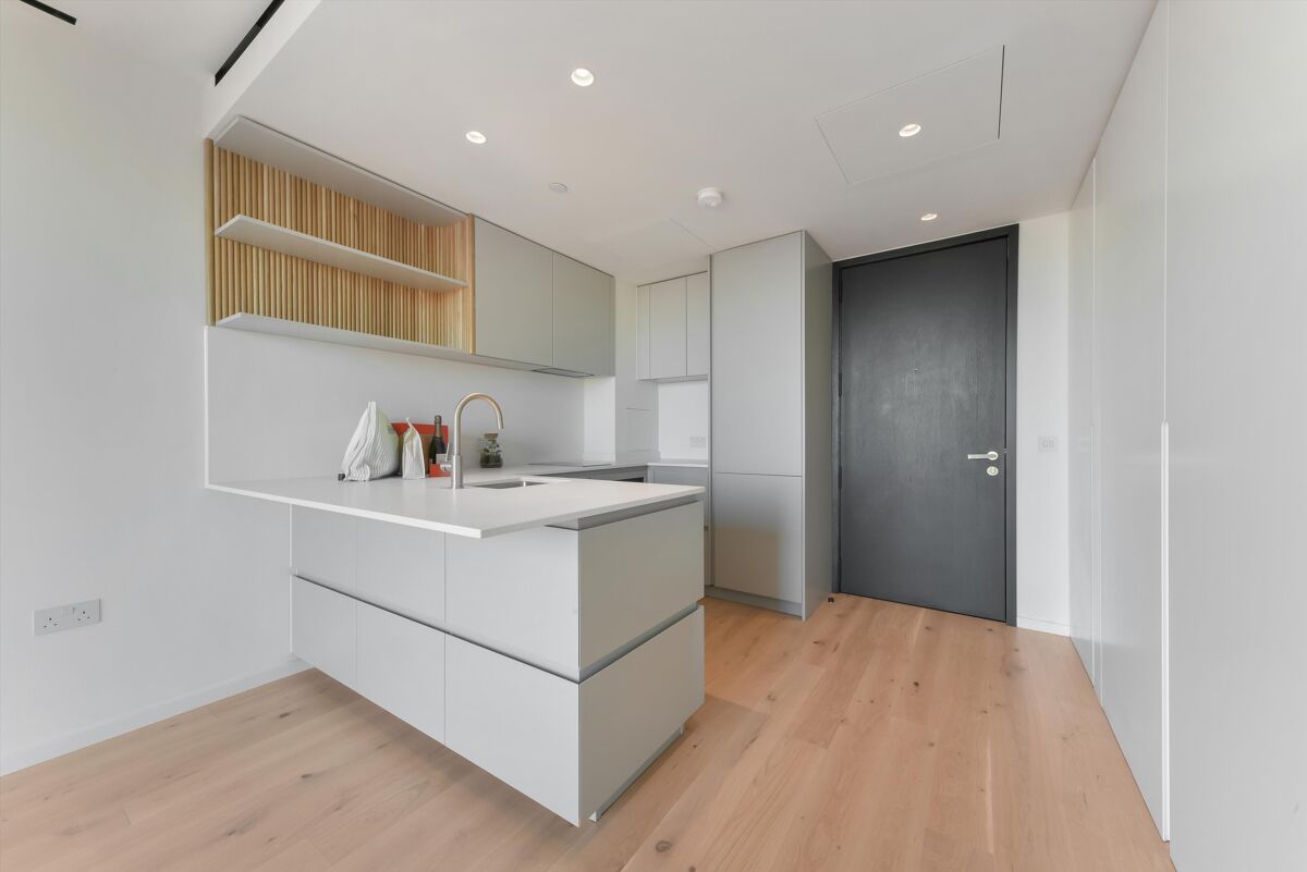 Flat to rent in Cadence, Lewis Cubitt Walk, London, N1C - kgq012661497 ...