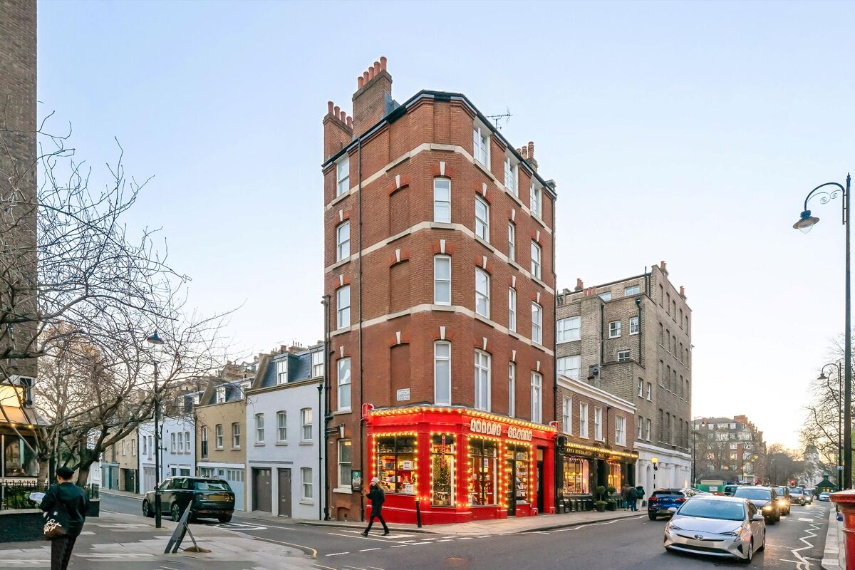 flat to rent in Pont Street, London, SW1X - knq012316994 | Knight Frank