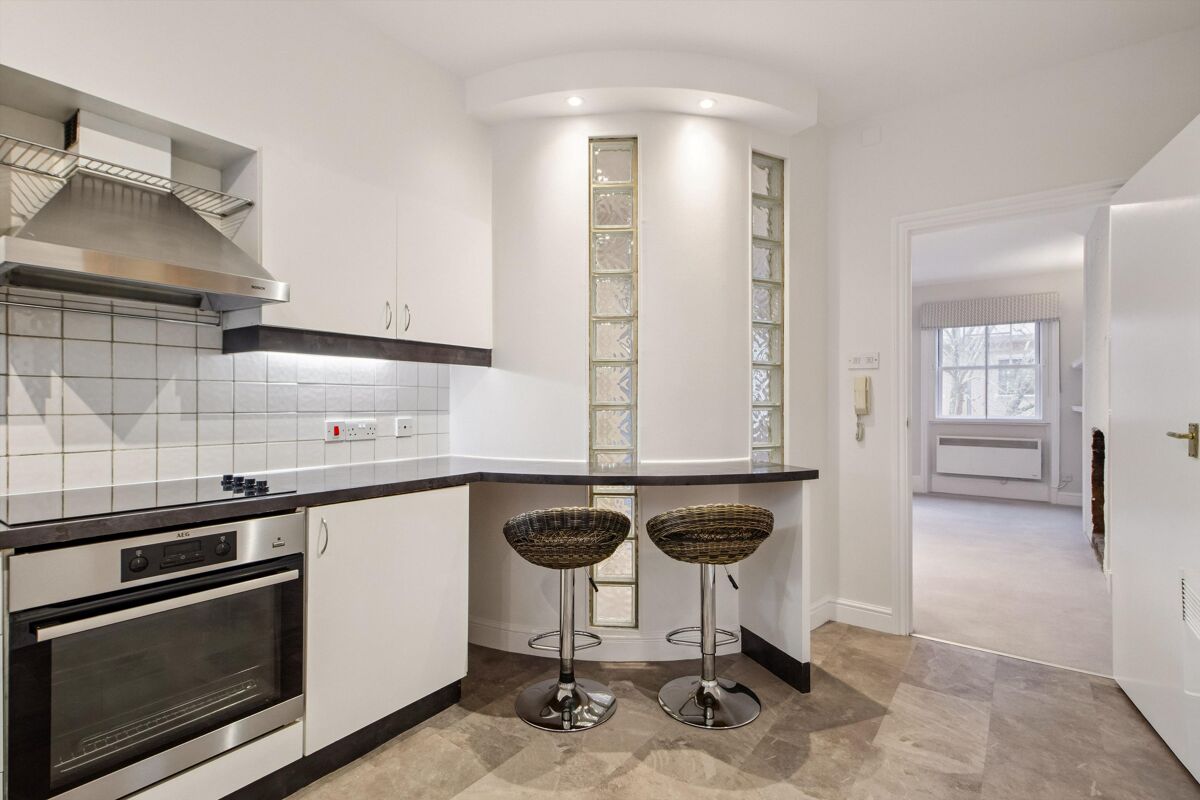 flat to rent in Kings Road, London, SW3 - knq012535302 | Knight Frank UK
