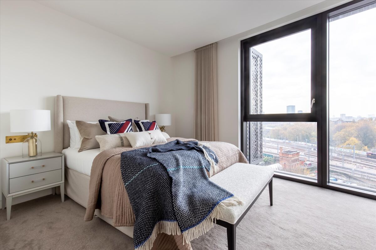 flat for sale in Gasholders, 1 Lewis Cubitt Square, King's Cross ...
