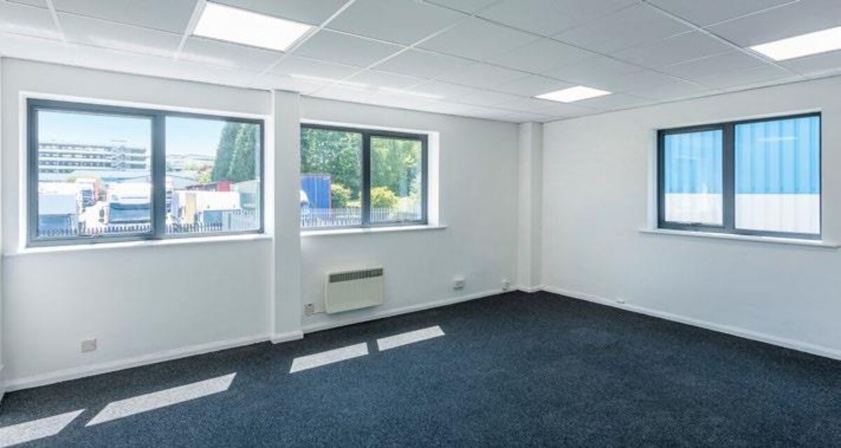 To Let - 2,695 sq ft Modern Trade Counter / Warehouse Unit - Unit 3A ...