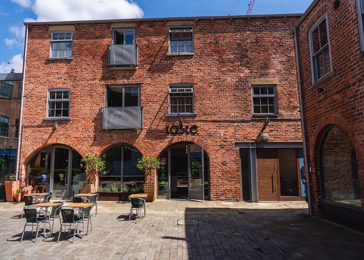 Office to rent in 3 Saw Mill Yard, The Round Foundry, Leeds, LS11 5WH ...