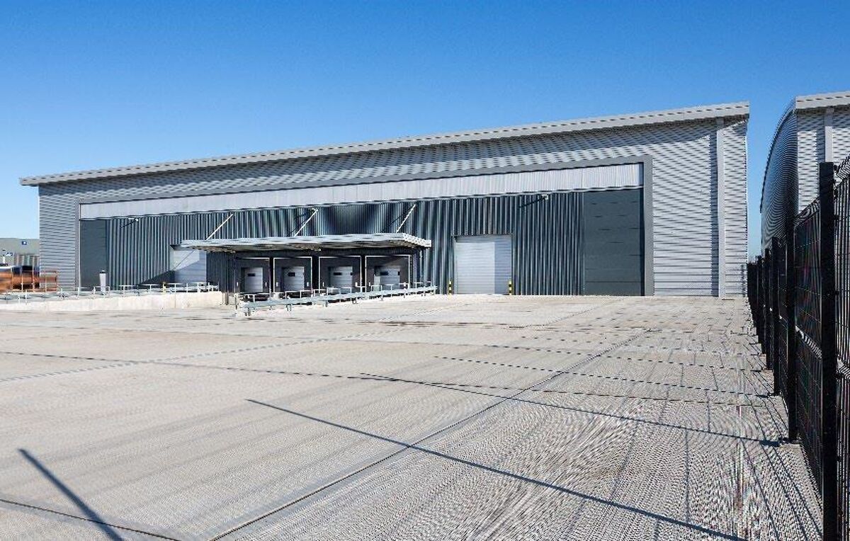 Property to let - Segro Park Rainham, Rainham, Essex, RM13 8GJ | Knight ...