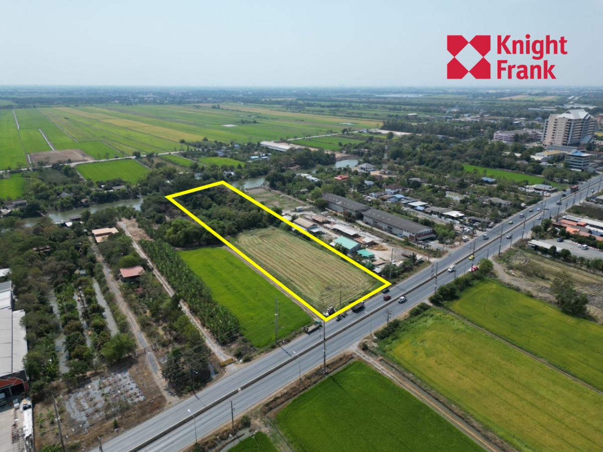 Land for sale in Land for sale, 50 rai, On Lum Luk Ka Road, Pathum ...