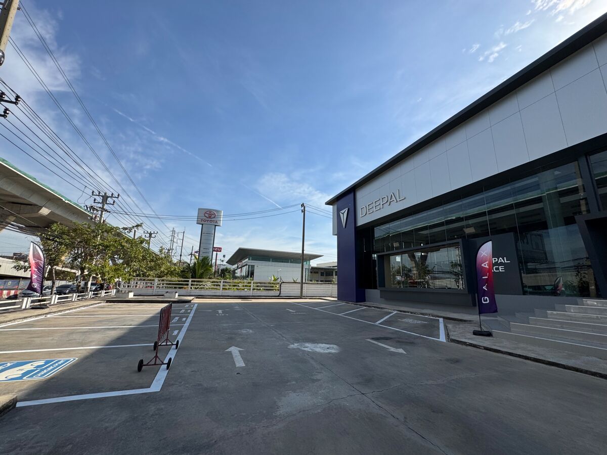 Land for sale in Property for Sale Deepal Showroom and Car Service ...