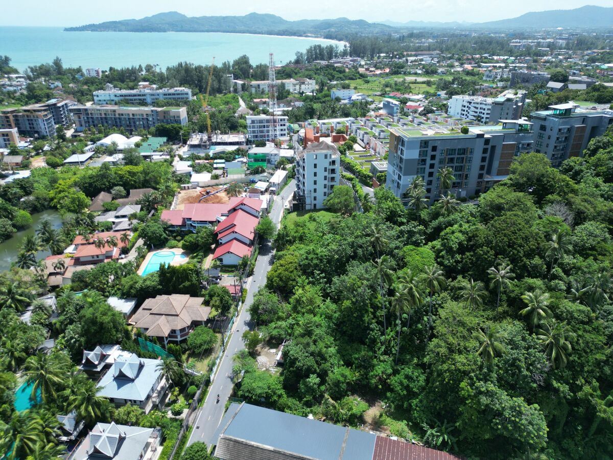 Land for sale in Land with Building for Sale, On Soi Hat Surin 4 ...