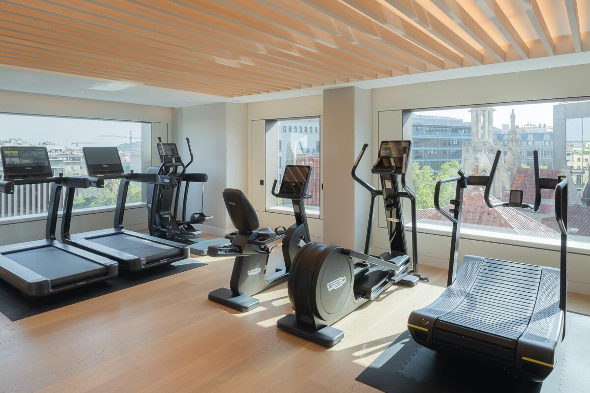 Mandarin Oriental Residences | Knight Frank