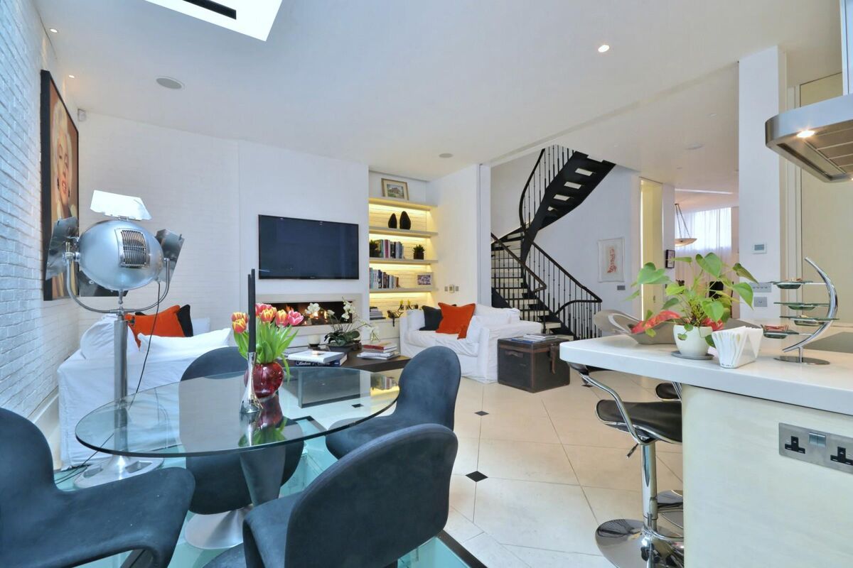 house to rent in Adam's Row, London, W1K - maq012616793 | Knight Frank UK