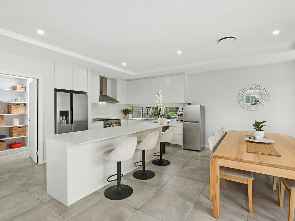 house for sale in 10 Kentwell Road, ALLAMBIE HEIGHTS - mcg257p13633 ...