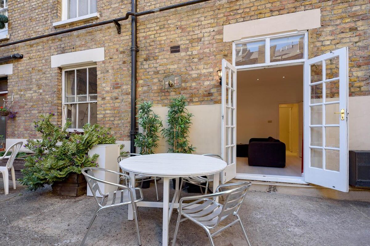 flat to rent in Cosway Mansions, Shroton Street, London, NW1 ...