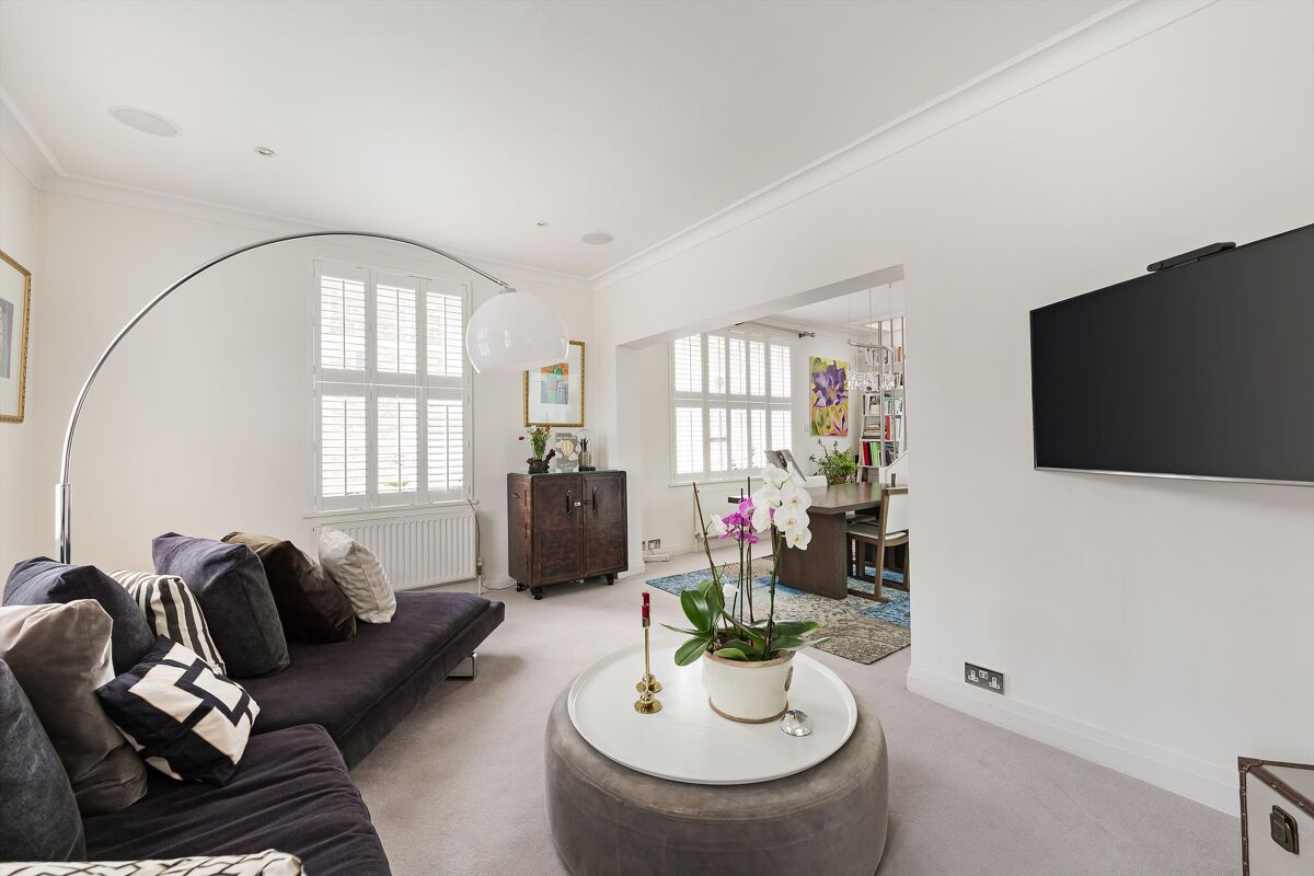 flat to rent in Devonshire Close, Marylebone, London, W1G ...