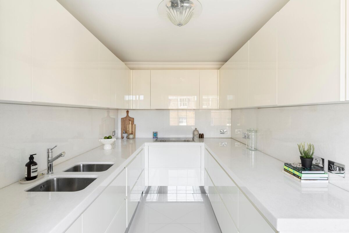 flat for sale in Fitzhardinge Street, Marylebone, W1H - mry012387081 ...