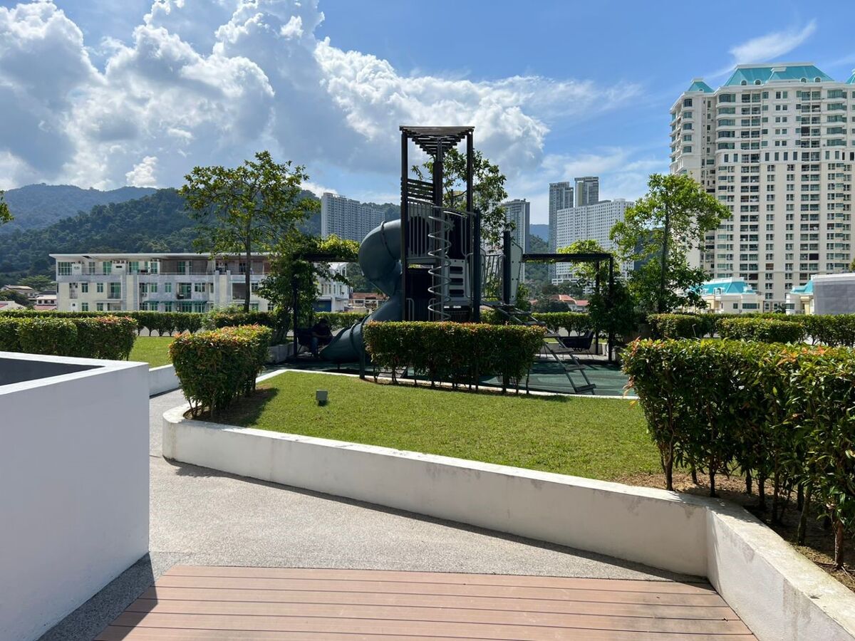 Condominium for sale in The Landmark , Tanjung Tokong, Pulau Pinang ...