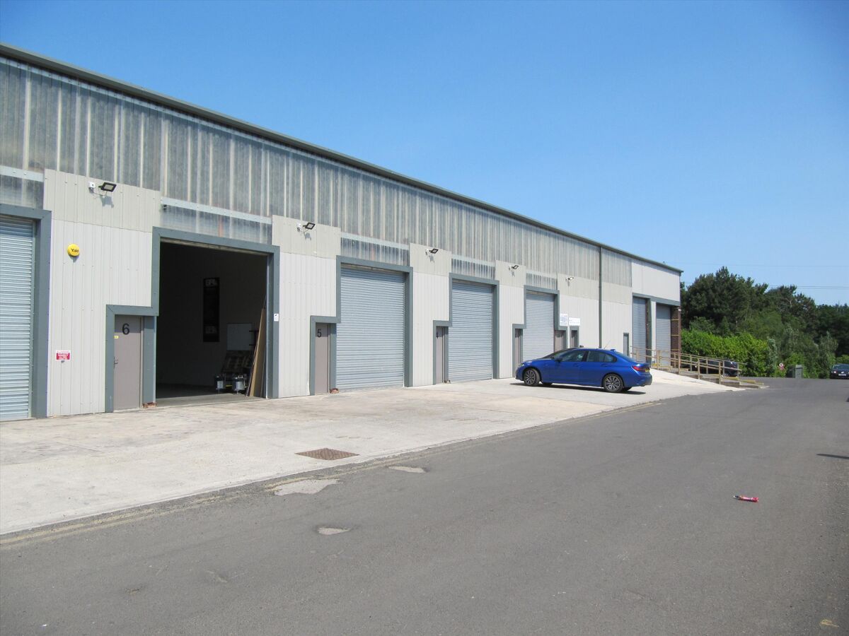 Industrial Distribution To Rent In Bailey House 1 5 Stargate Industrial Estate Ryton Tyne industrial-distribution-to-rent-in-bailey-house-1-5-stargate-industrial-estate-ryton-tyne