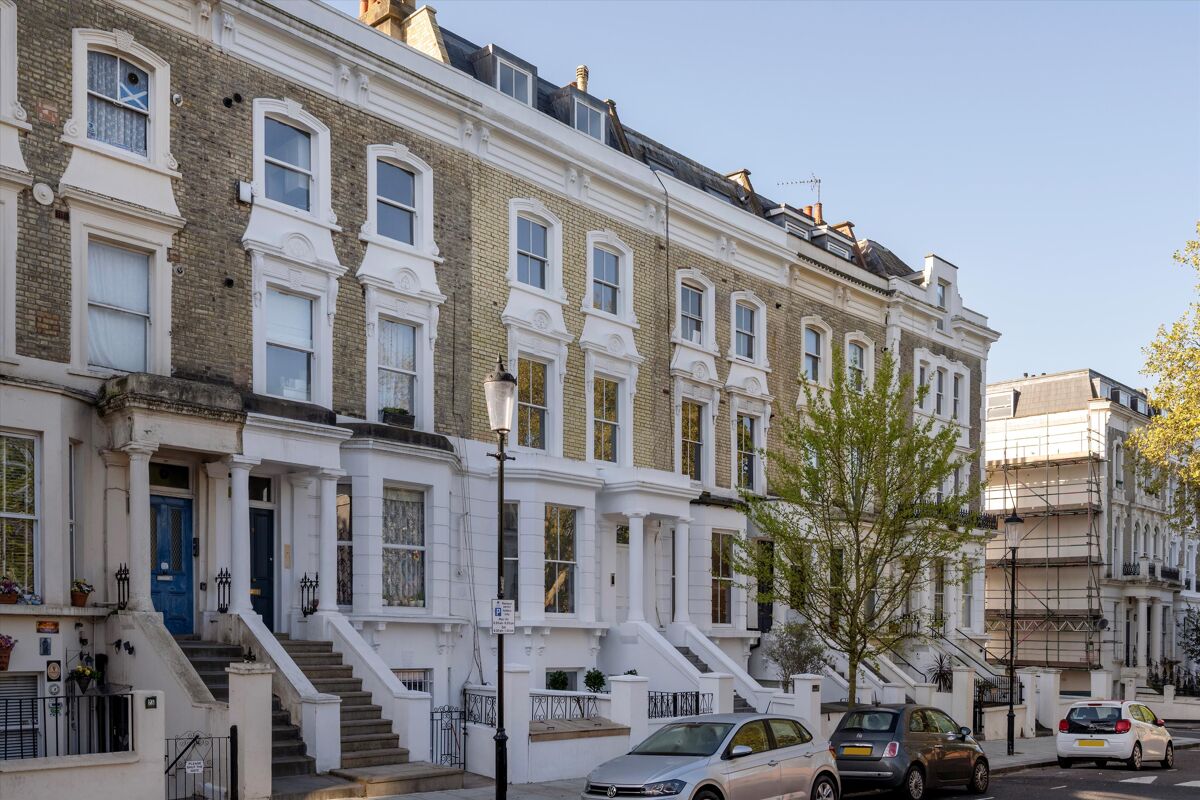 apartment for sale in St. Charles Square, London, W10 - ngh012269022 ...