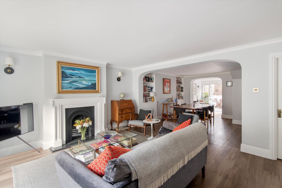 maisonette for sale in Sutherland Place, London, W2 - ngh012332179 ...