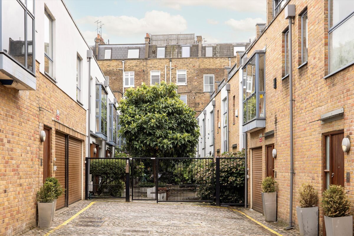 house for sale in Dunworth Mews, London, W11 - ngh012358843 | Knight Frank