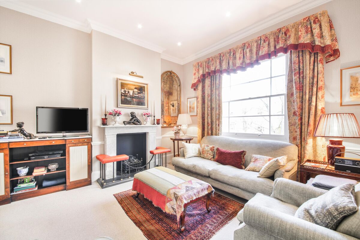 flat to rent in Pembridge Place, London, W2 - nhq012046819 | Knight Frank