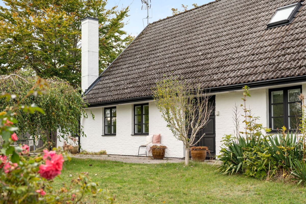 Villa for sale in Vitmårevägen 7A, Beddingestrand, 23175 - obj25642 ...