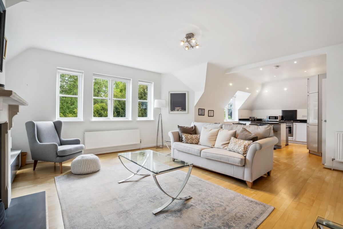 flat for sale in Newlands Court, 1A Staverton Road, Oxford, Oxfordshire ...