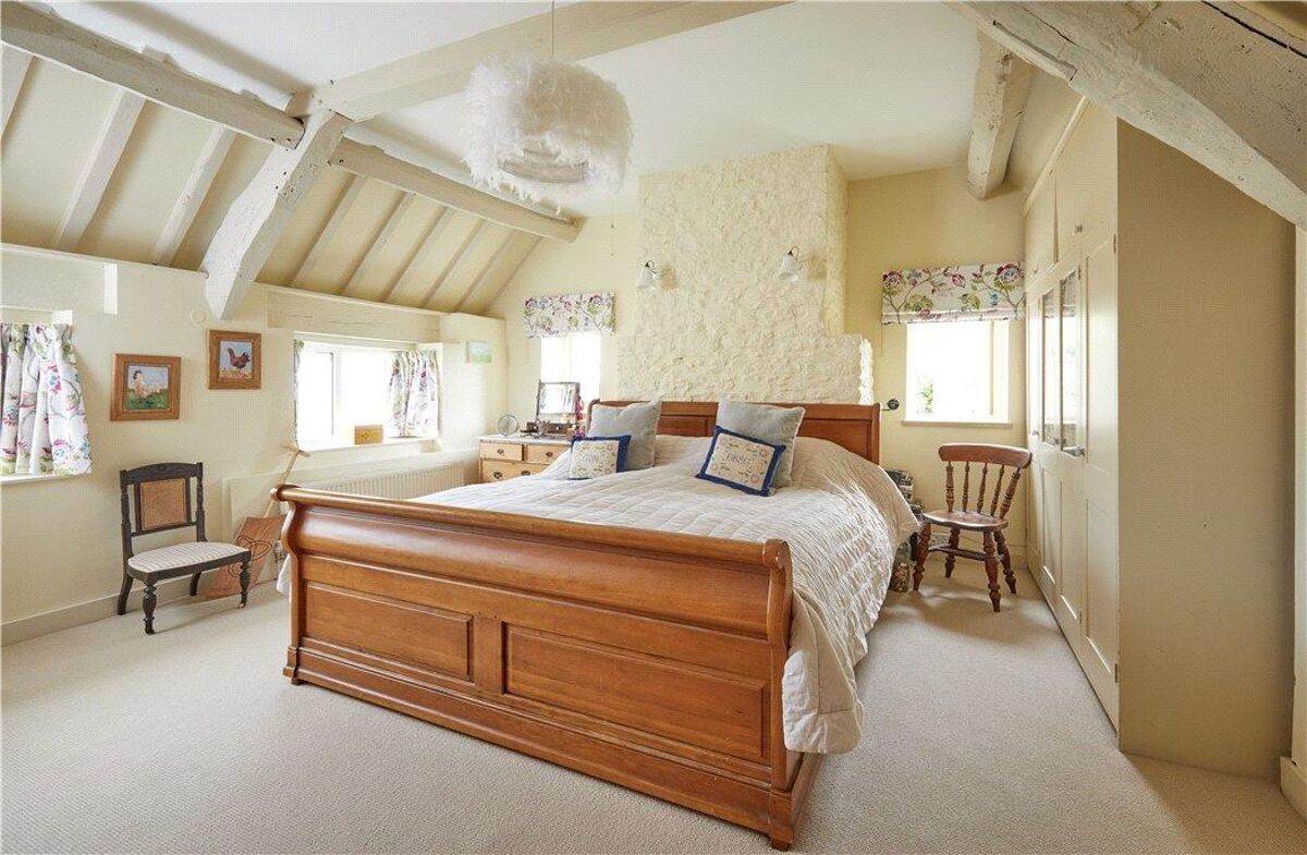 house for sale in Buttermilk Lane, Field Assarts, Oxfordshire, OX29 ...