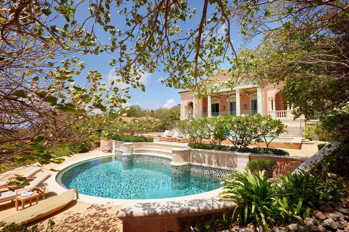 villa for sale in Mustique, Saint Vincent and the Grenadines ...
