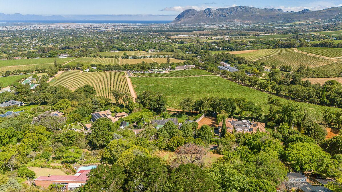 Land for sale in Cape Town, Constantia - pdr7774 | Knight Frank