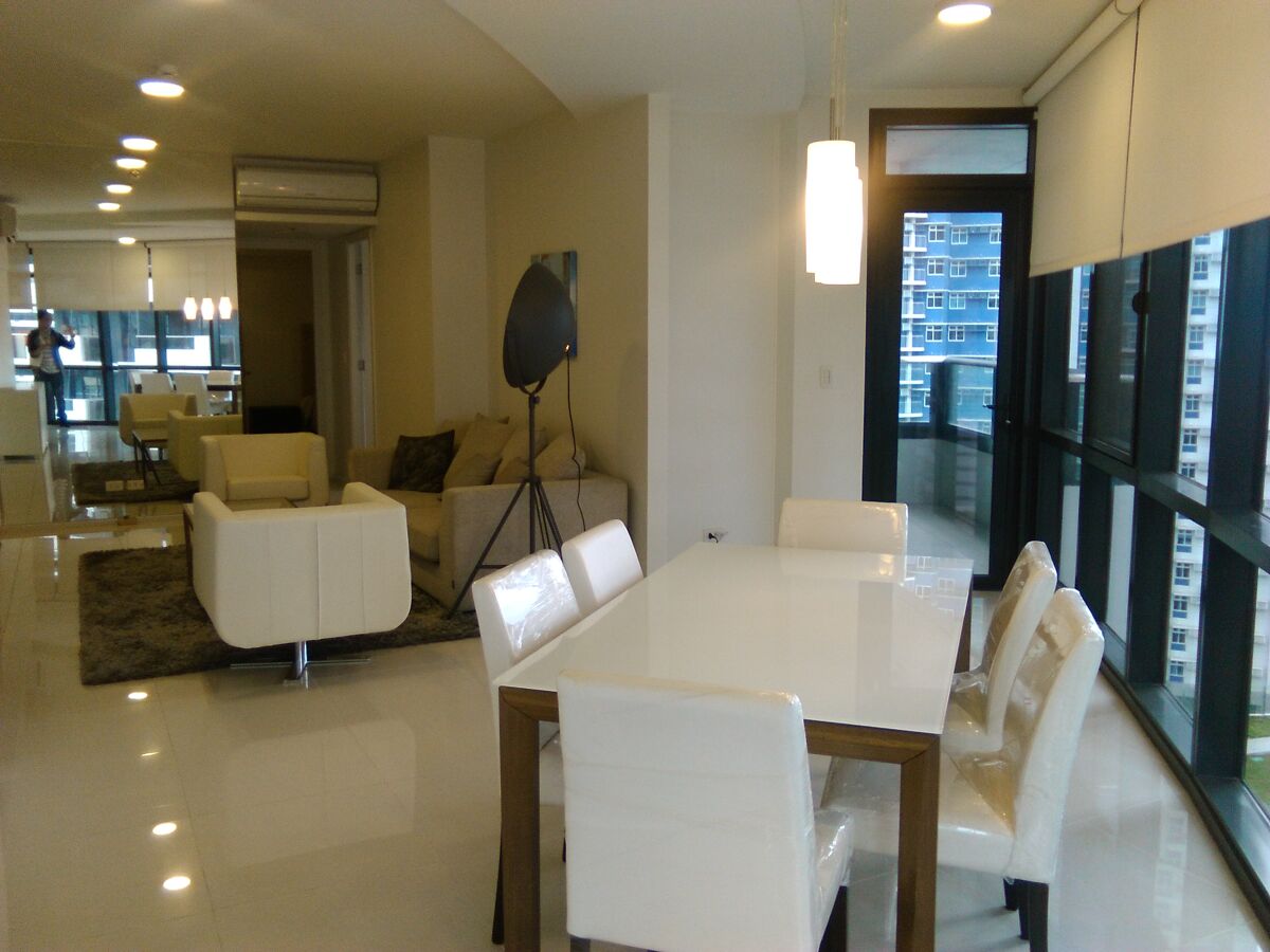 condominium to rent in Arya Residences, Arya Residences , Mckinley ...