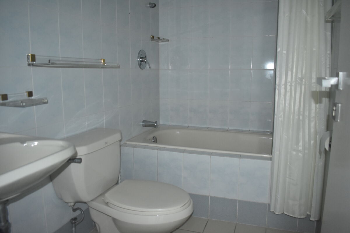 Condominium To Rent In Bsa Twin Towers St Francis Building Julia Vargas Cor Ortigas 1550