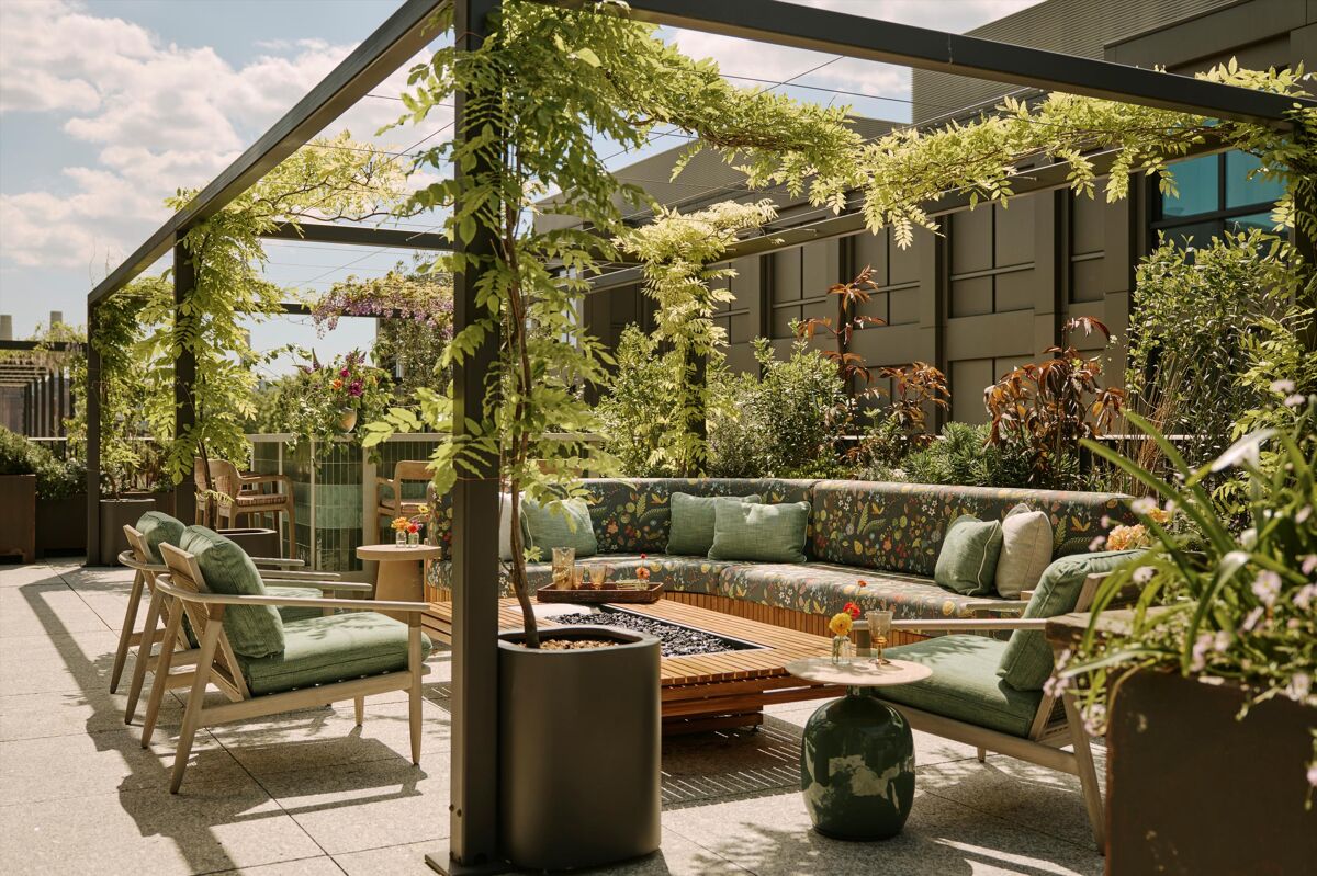 The Penthouse at Nine Mulberry Square For-Sale | Chelsea Barracks ...