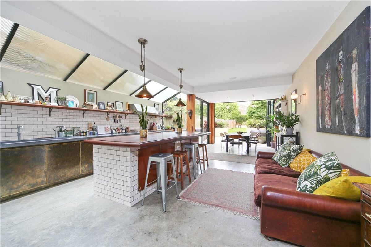 house for sale in Chevening Road, Queen's Park, London, NW6 - qpk170095 ...