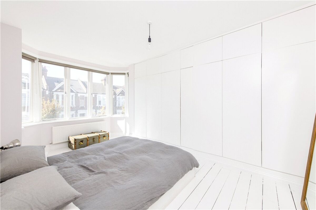 house for sale in Leghorn Road, Kensal Green, London, NW10 - qpk190135 ...