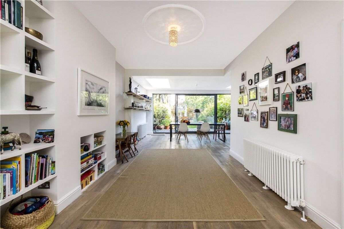 house for sale in Leghorn Road, Kensal Green, London, NW10 - qpk190135 ...