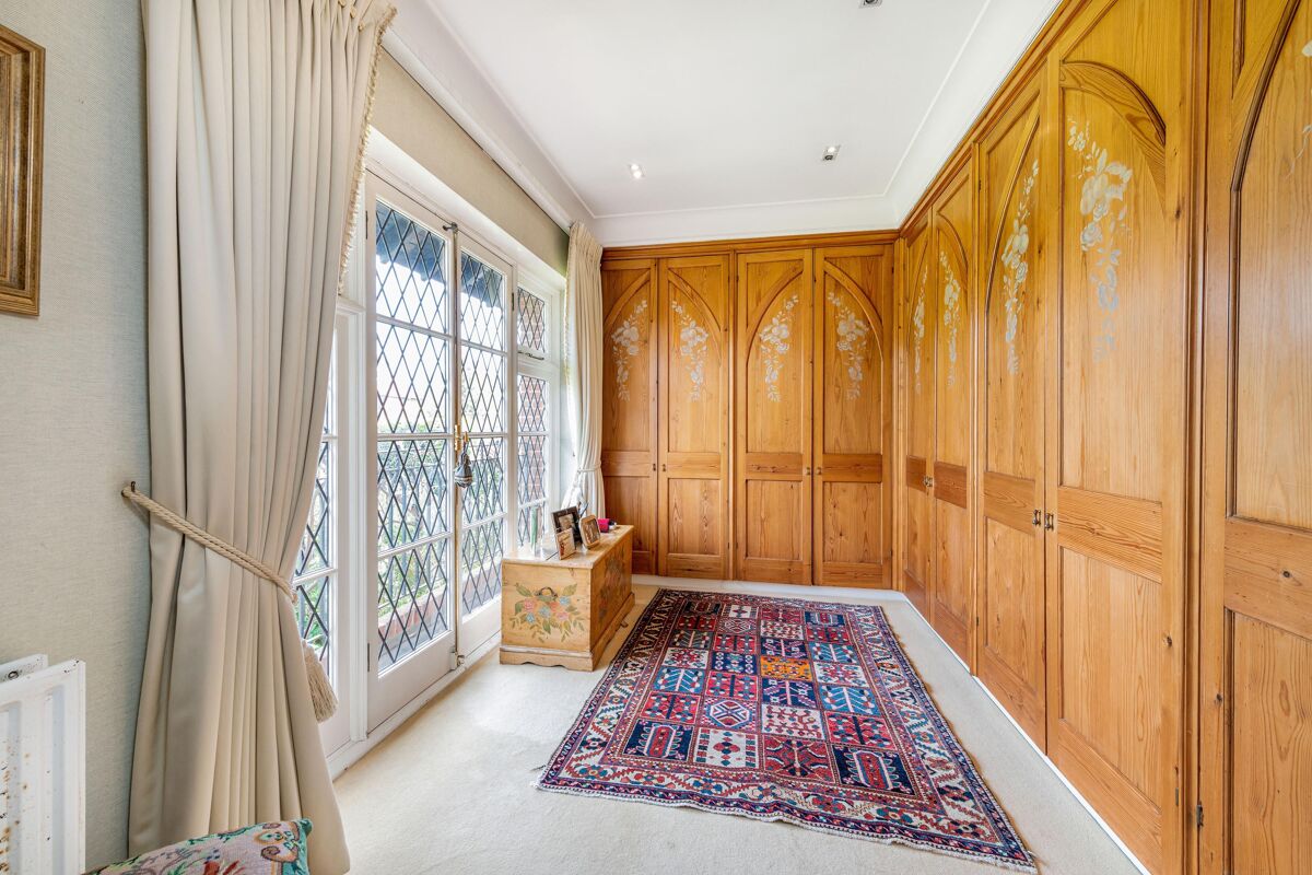 house for sale in Sheen Common Drive, Richmond, TW10 - rch012133803 ...