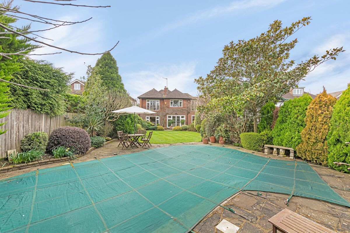 house for sale in Sheen Common Drive, Richmond, TW10 - rch012133803 ...