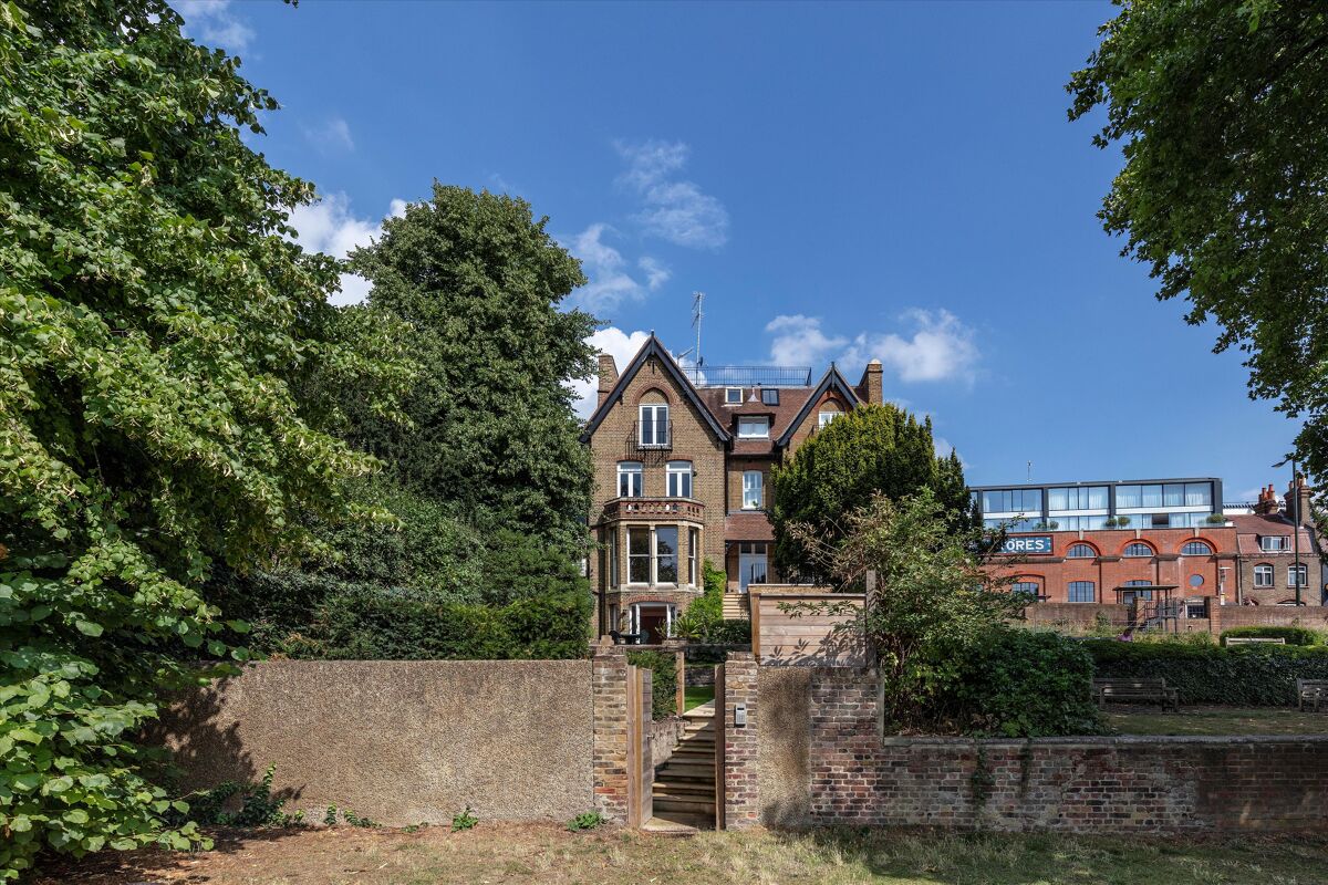 house for sale in Petersham Road, Richmond, TW10 - rch012262562 ...