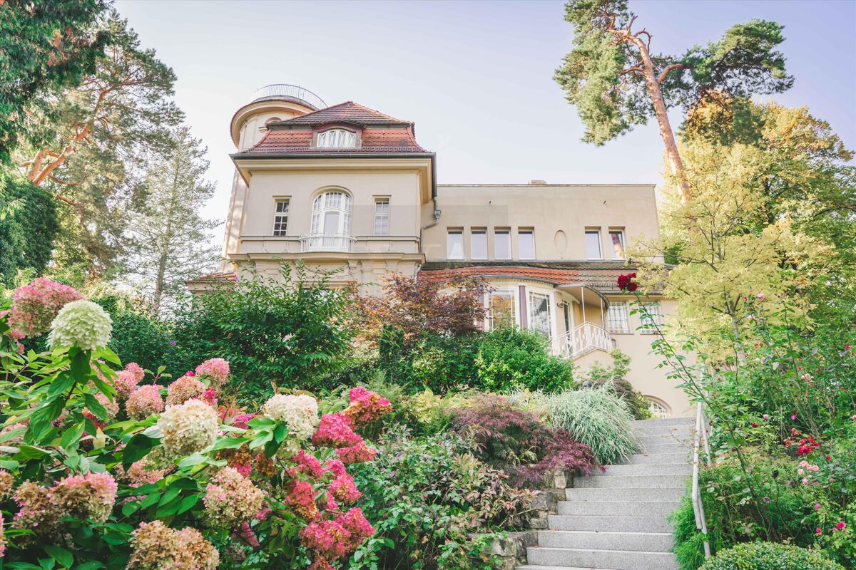 villa for sale in Grunewald, Berlin - rsi012412887 | Knight Frank Global