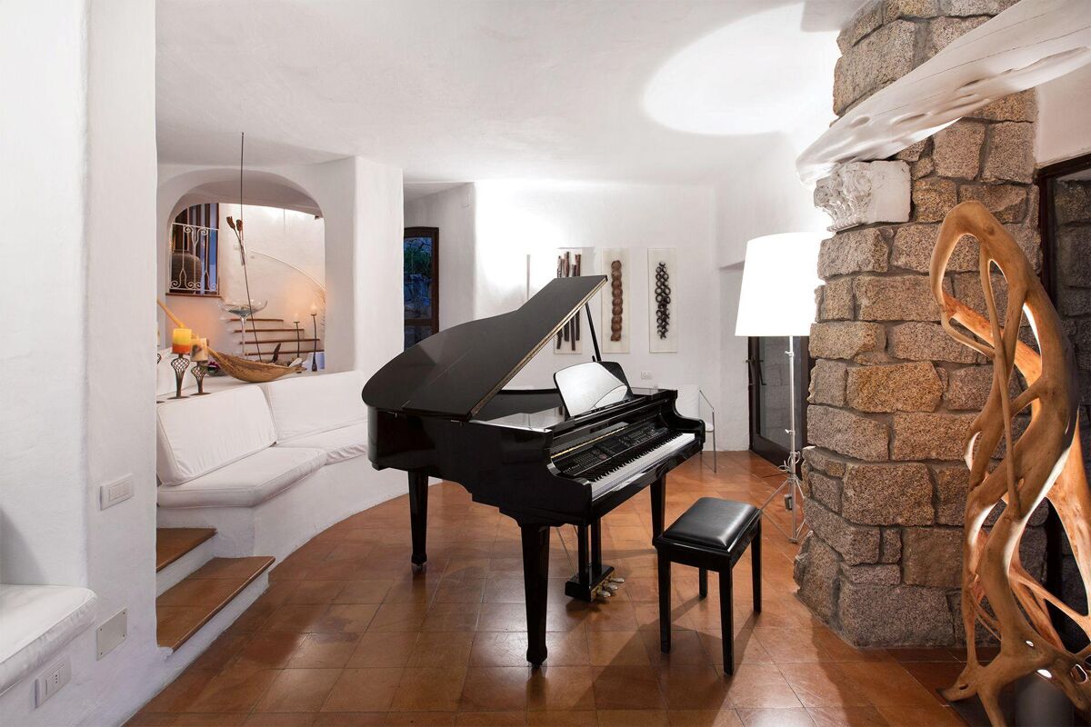 villa for sale in Porto Cervo, Sardinia, Italy - rsi012479334 | Knight ...