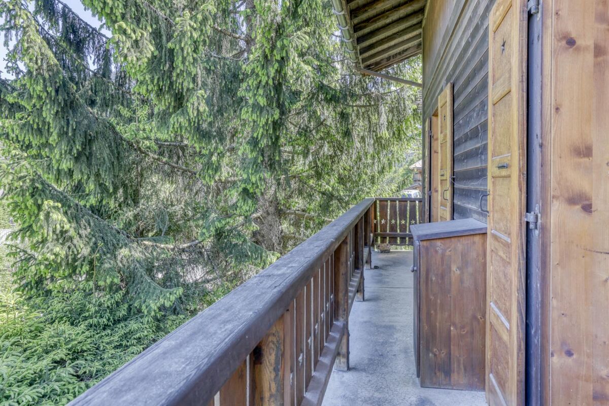 chalet for sale in Megève, Haute-Savoie, Rhône-Alpes - rsi012501653 | Knight Frank