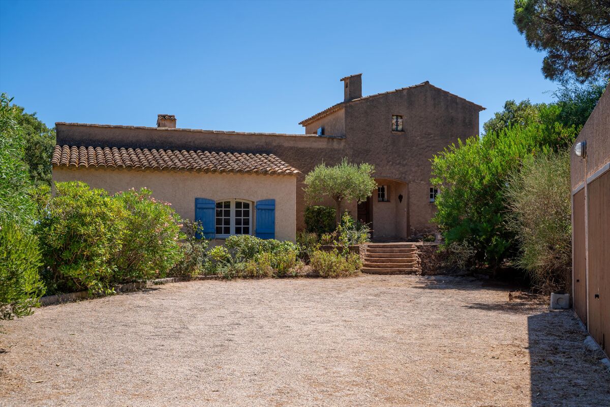 house for sale in La Croix Valmer, Var, Provence-Alpes-Côte d`Azur ...