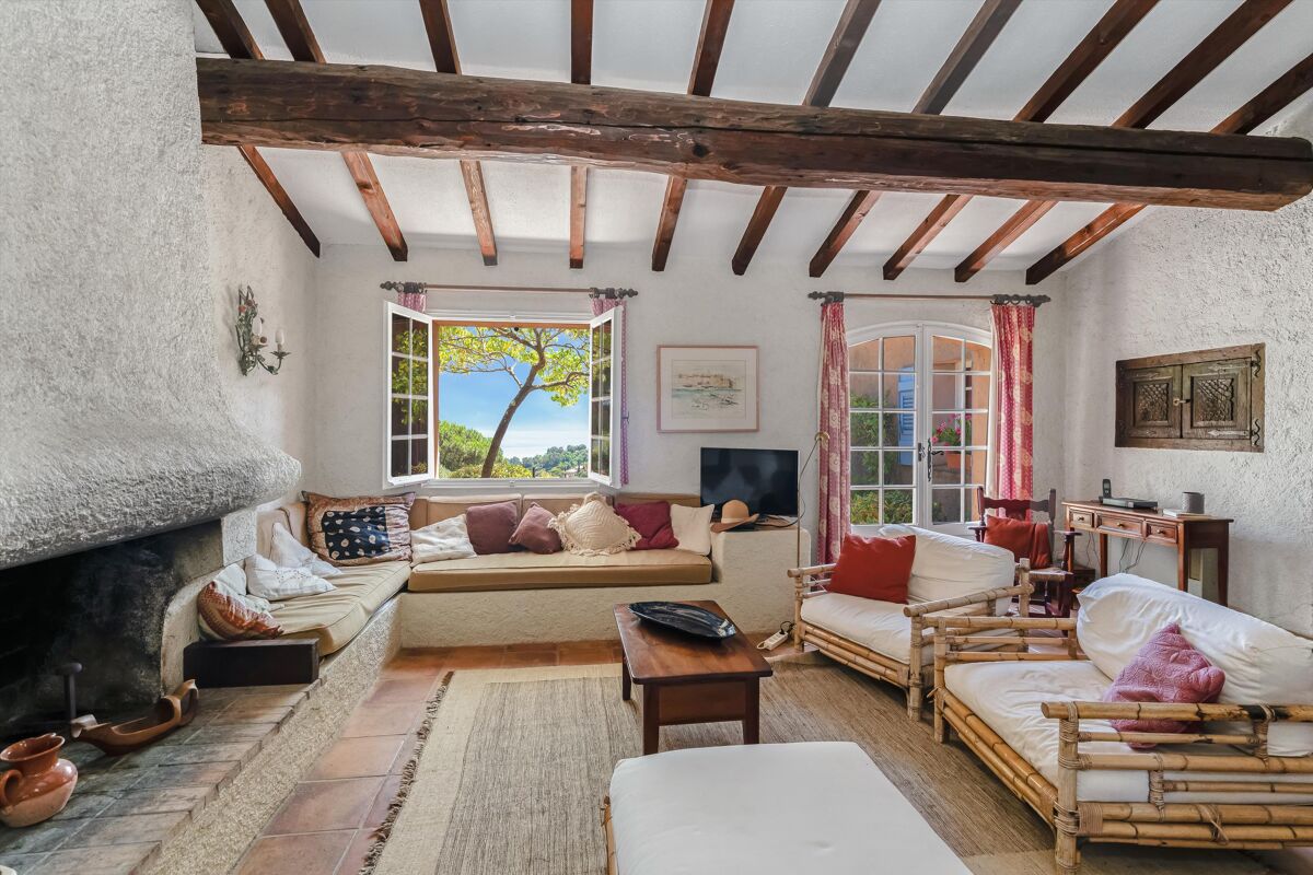 house for sale in La Croix Valmer, Var, Provence-Alpes-Côte d`Azur ...