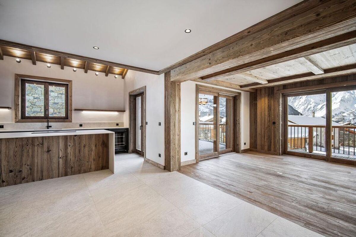 chalet for sale in Saint-Martin-de-Belleville, Savoie, Rhône-Alpes - rsi012525814 | Knight Frank ...