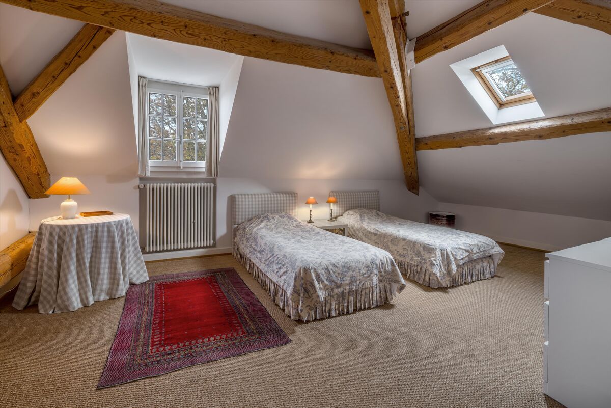 villa for sale in Tolochenaz, Lausanne, Vaud - rsi012536622 | Knight ...