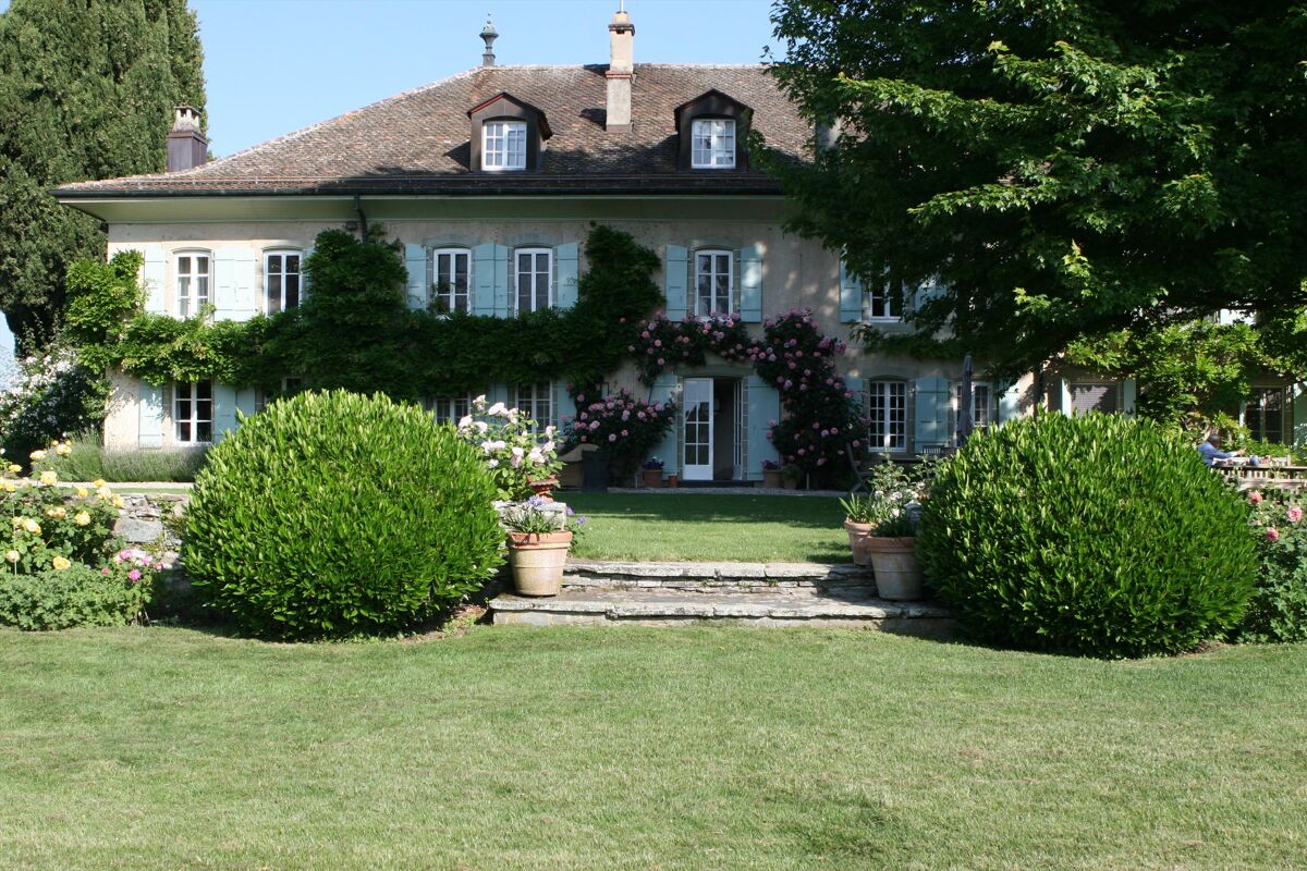 villa for sale in Tolochenaz, Lausanne, Vaud - rsi012536622 | Knight ...