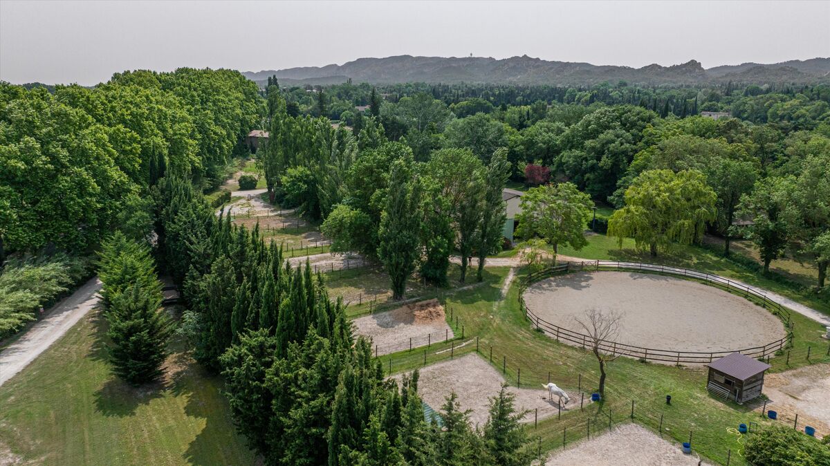 house for sale in Saint-Rémy-de-Provence, Bouches-du-Rhône, Provence ...