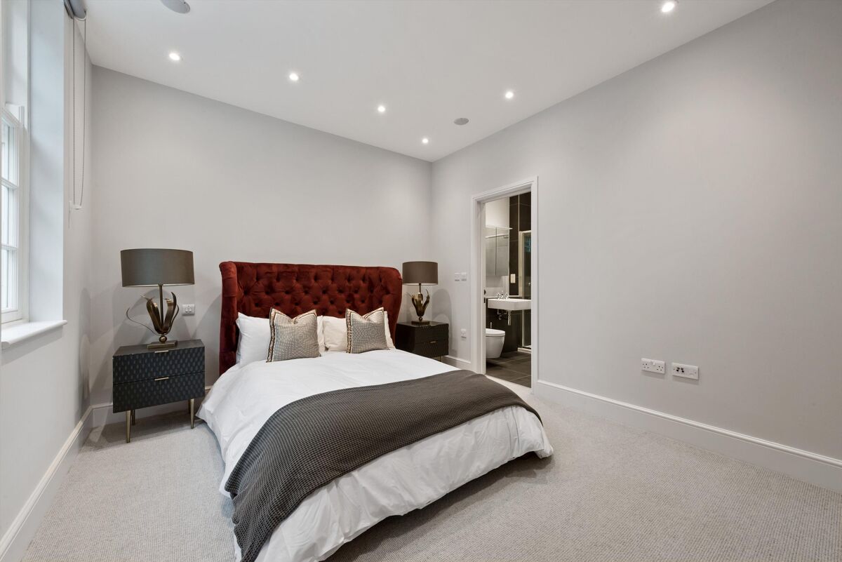 flat for sale in Kennington Lane, London, SE11 - sbk012129613 | Knight ...