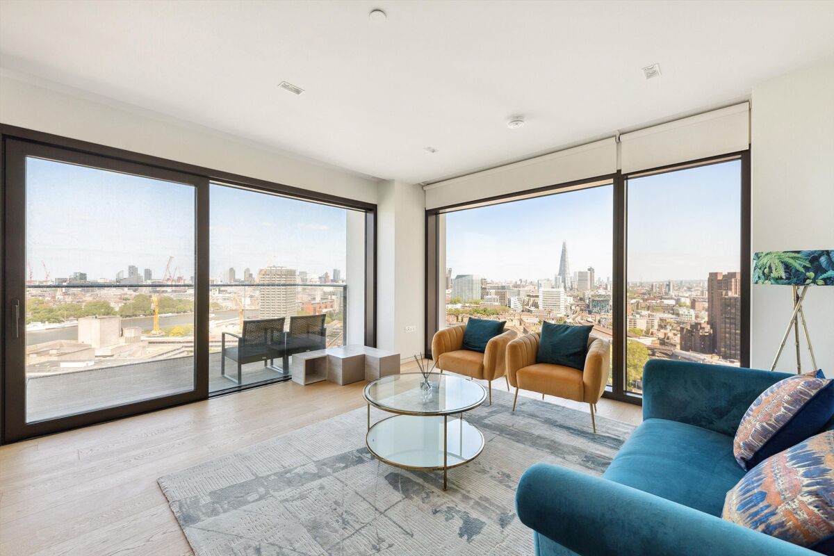 flat for sale in Casson Square, London, SE1 - sbk012344825 | Knight Frank
