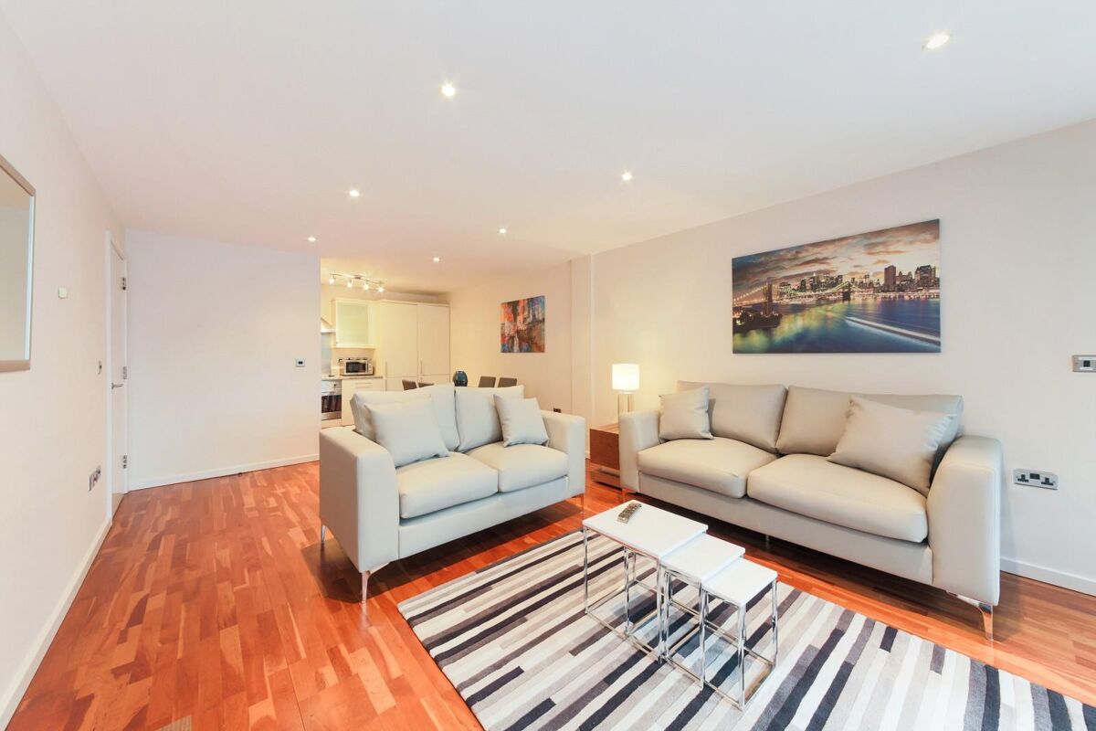 flat to rent in Millennium Court, Waterloo Road, Southbank, London, SE1 ...