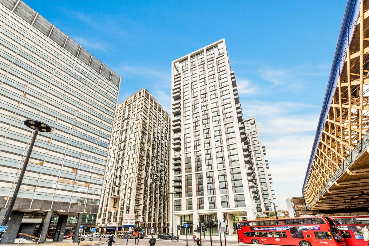 flat to rent in Casson Square, Southbank, London, SE1 - sbq012549578 ...