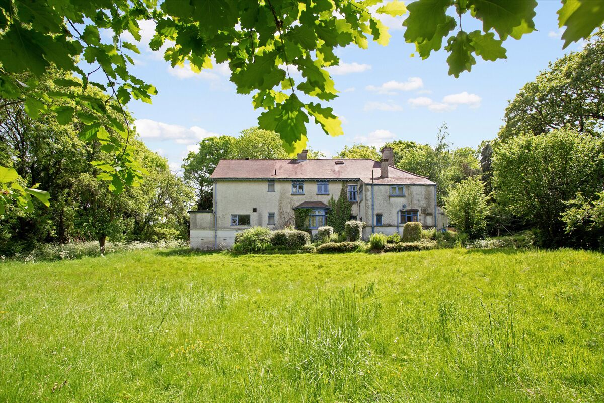 house for sale in Rowhill Road, Dartford, Kent, DA2 - SEV012331264 ...